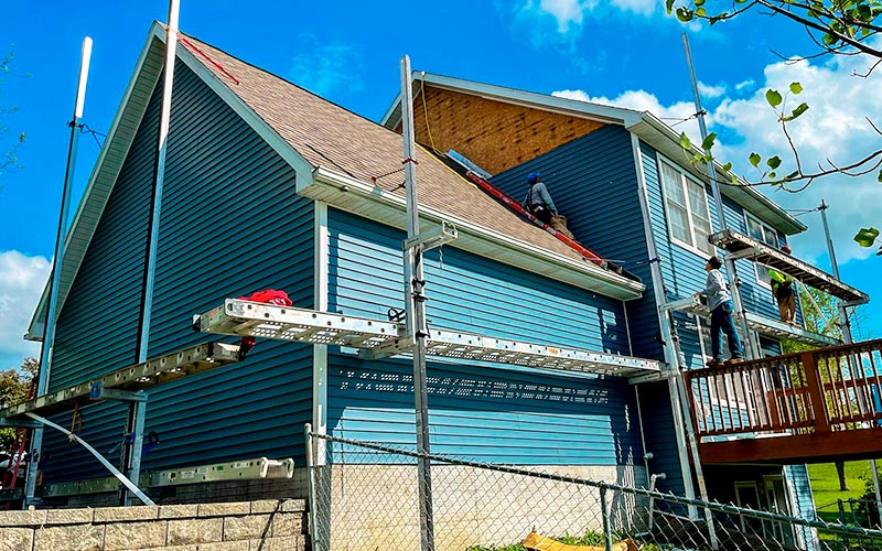 Gutters and Siding | Adan Seamless Gutters